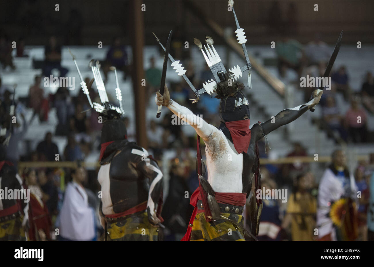 Apache dancers hi-res stock photography and images - Alamy