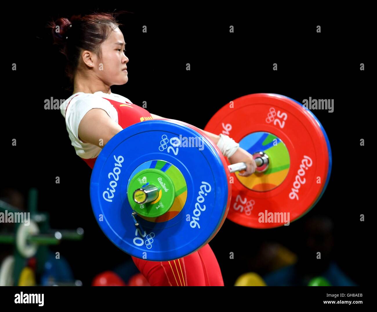 Rio De Janeiro, Brazil. 9th Aug, 2016. Deng Wei of China competes ...