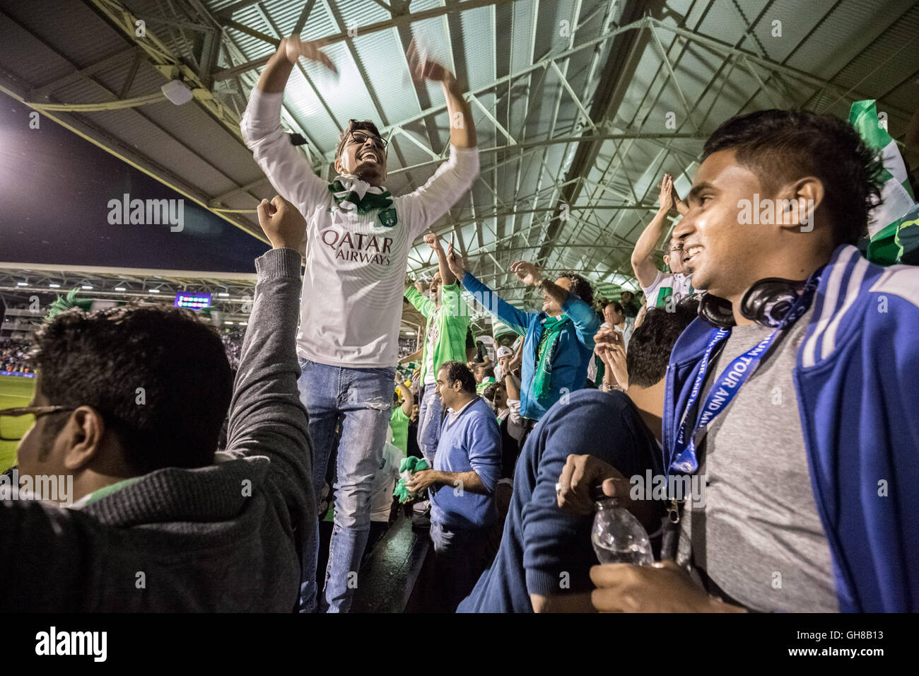 Saudi arabian football fans hi-res stock photography and images - Alamy