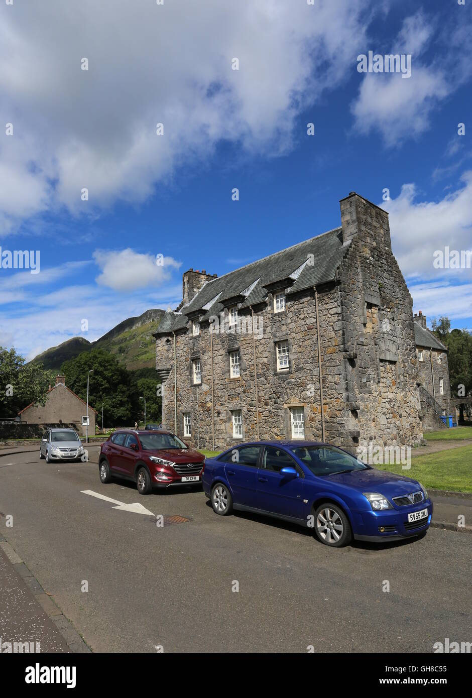 Menstrie scotland hi-res stock photography and images - Alamy