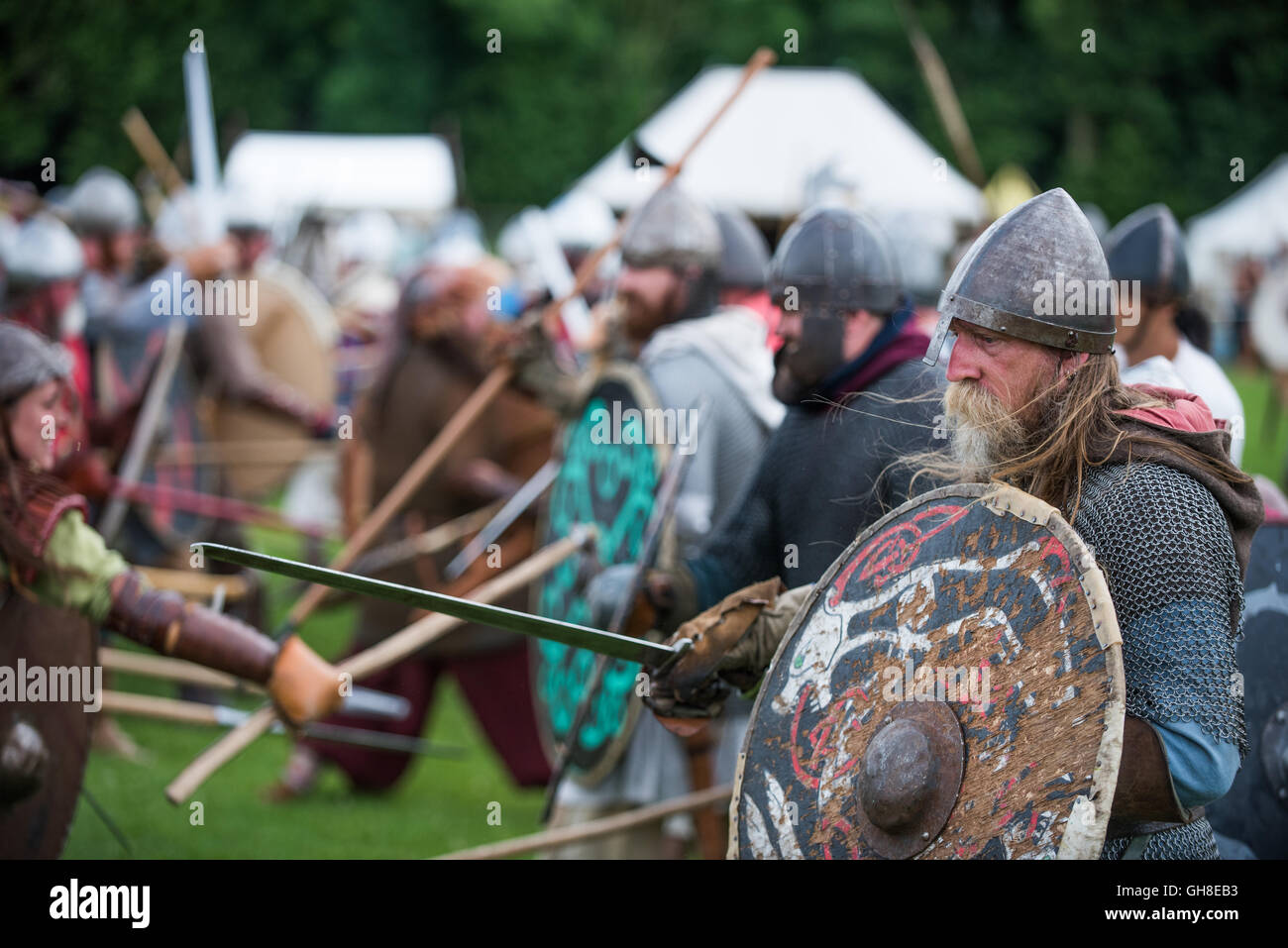 Viking battle re-enactment. viking warriors Stock Photo - Alamy