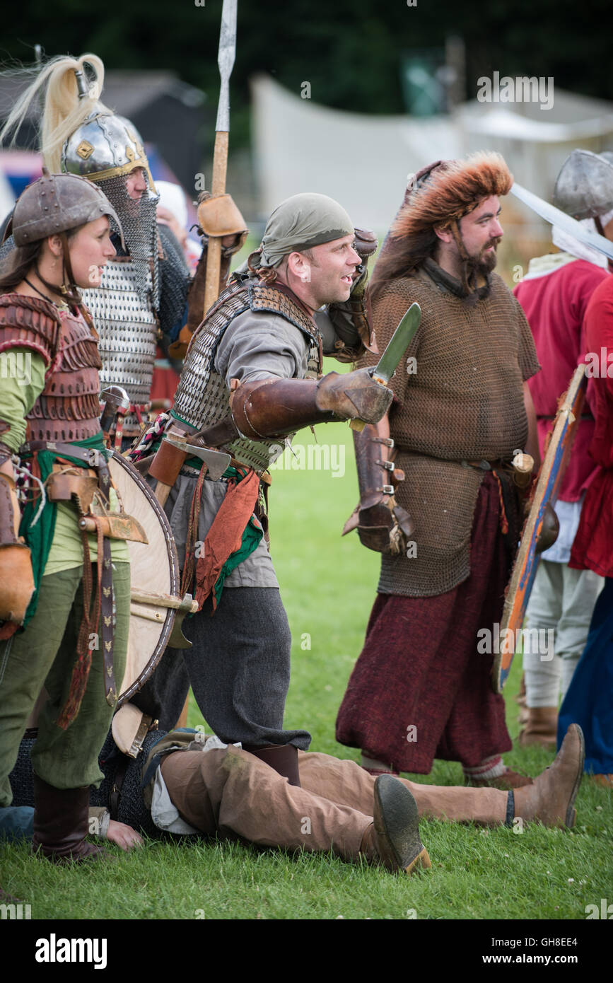 Viking battle re-enactment. goading the enemy Stock Photo - Alamy