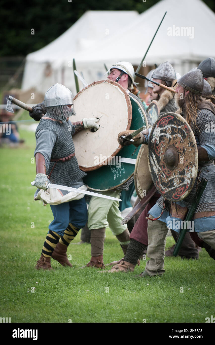 Viking battle re-enactment. Shield bash Stock Photo - Alamy