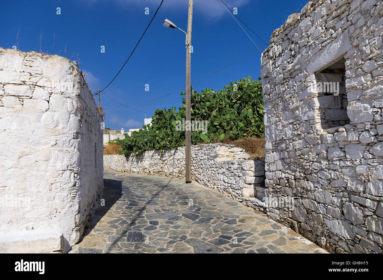 Street in Iraklia island, Cyclades, Greece Stock Photo - Alamy