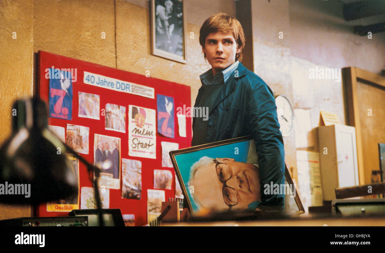 GOOD BYE, LENIN! / 79 qm DDR D 2002 / Wolfgang Becker Alex (DANIEL ...