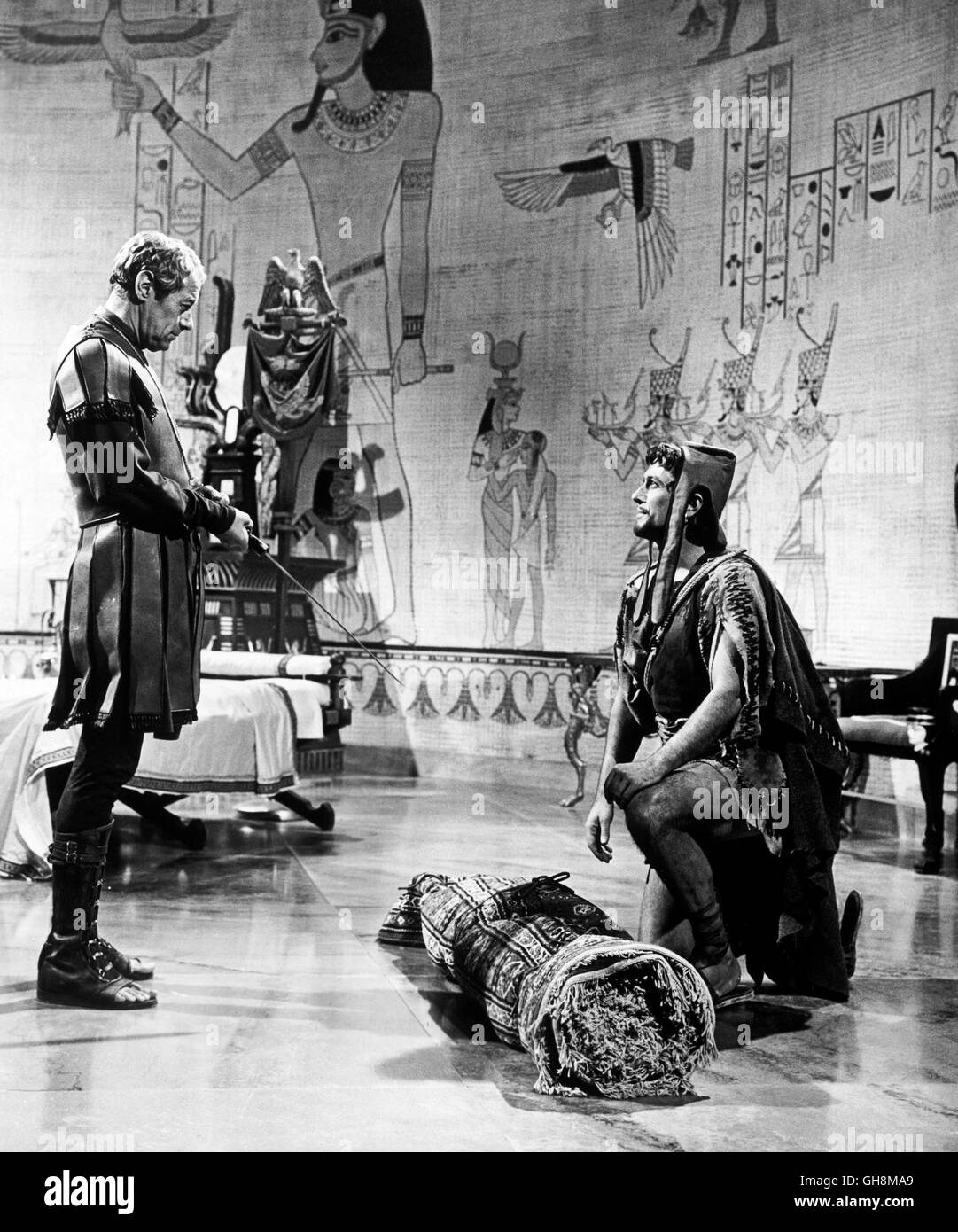 Cleopatra film 1963 hi-res stock photography and images - Alamy