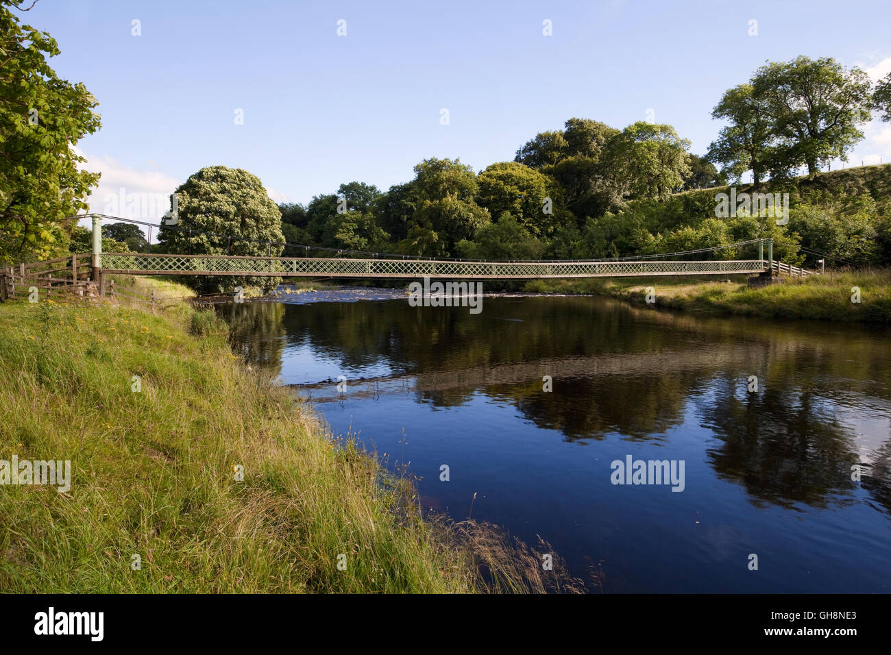 Hebden yorkshire river wharfe hi-res stock photography and images - Alamy