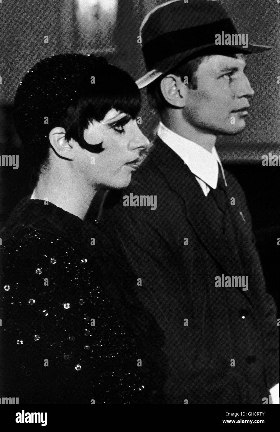 Cabaret 1972 film Black and White Stock Photos & Images - Alamy