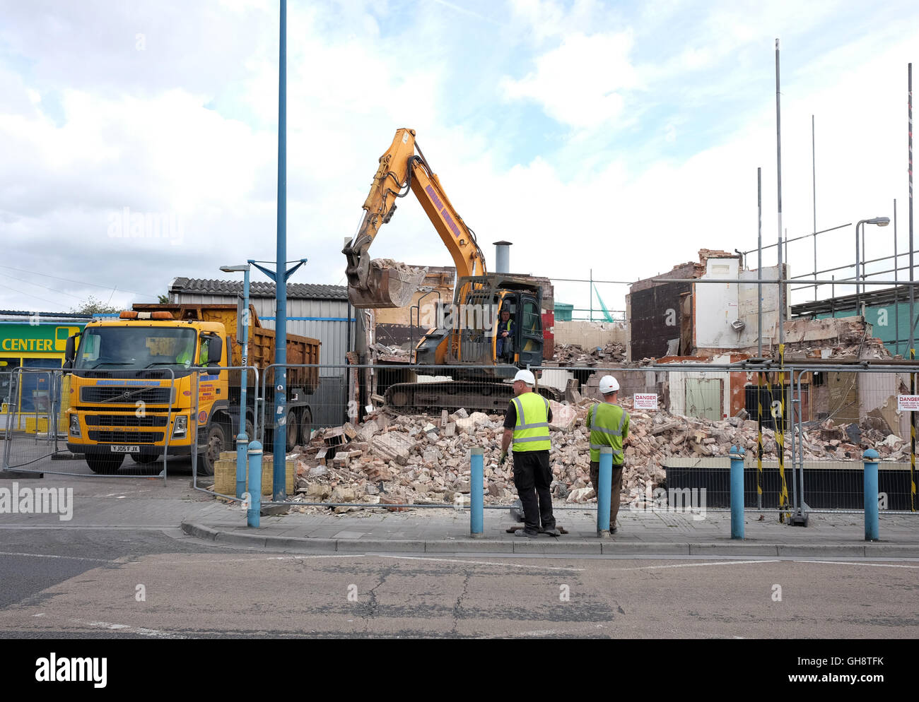 Demolition contractors at work on City Rd Cardiff, August 2016 Stock ...