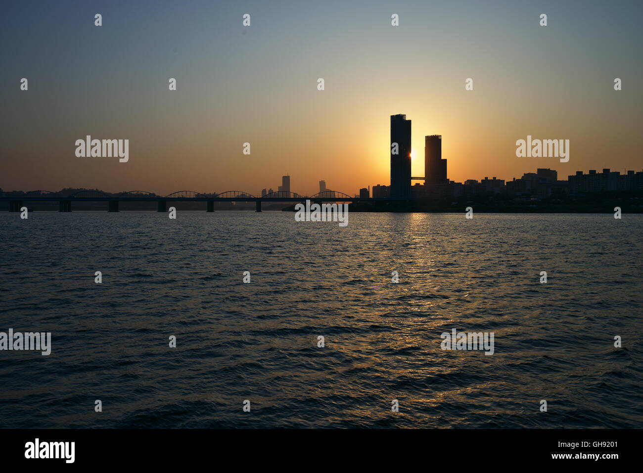 Hangang river hi-res stock photography and images - Alamy