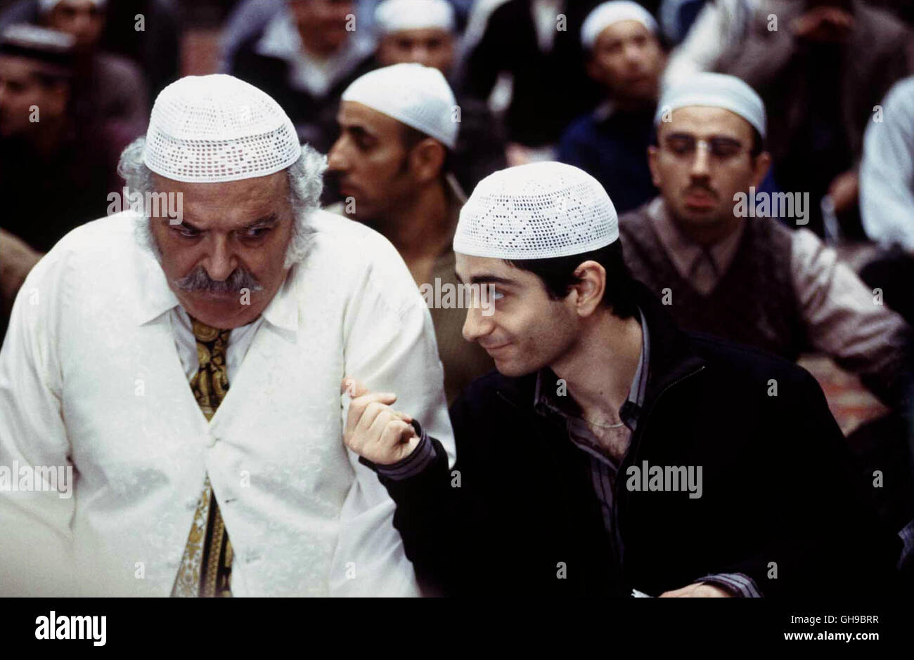 SÜPERSEKS / Süperseks Deutschland 2004 / Torsten Wacker Szene mit Onkel Cengiz (MERAY ÜLGEN) und ...