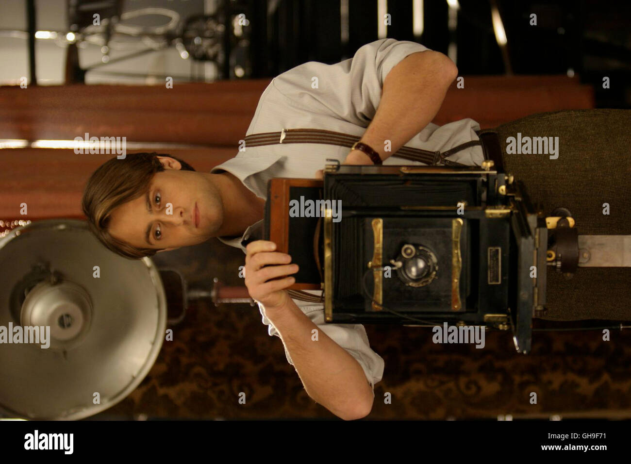 Guy (STUART TOWNSEND) Regie: John Duigan aka. Head in the Clouds Stock ...