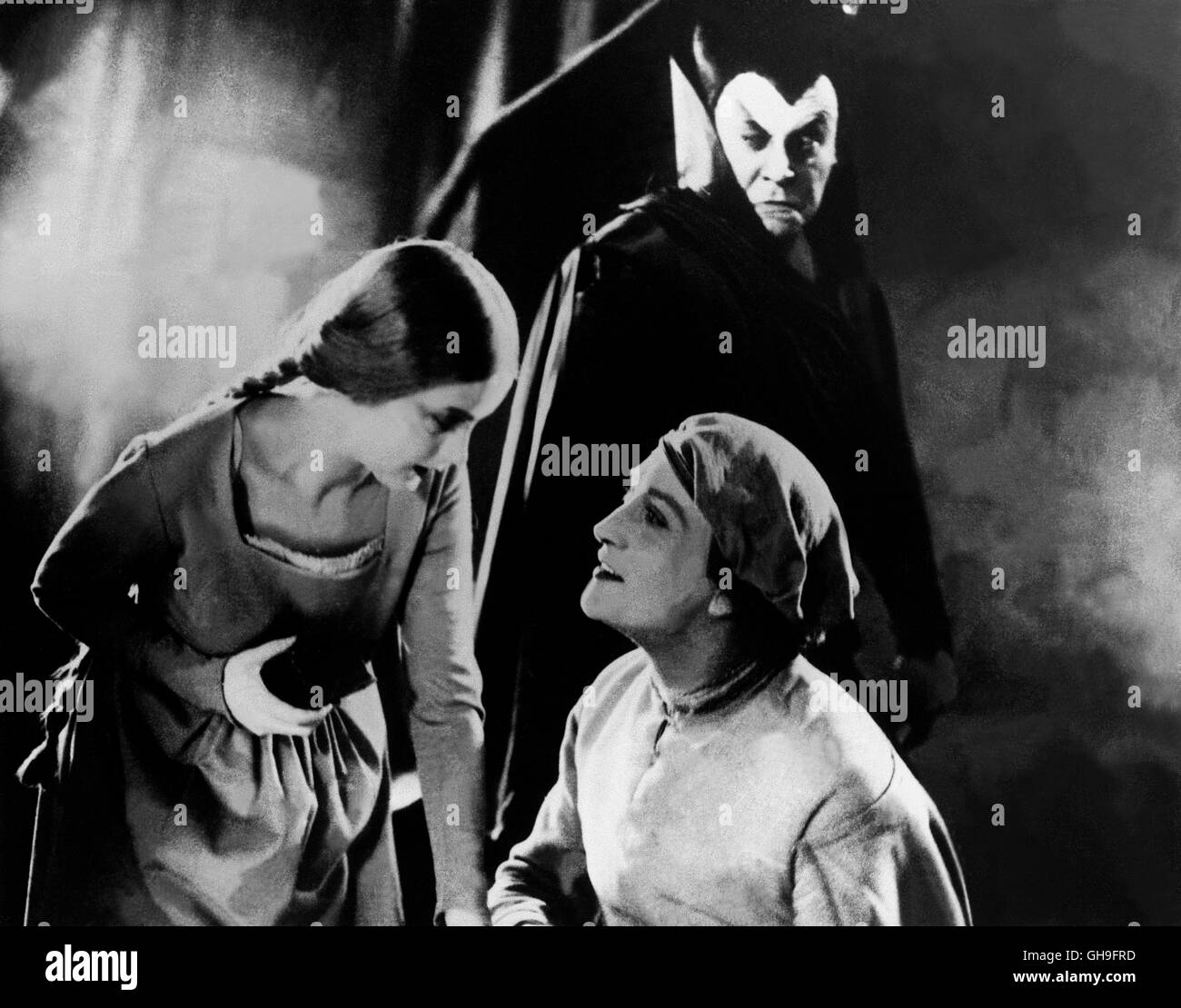 Emil jannings movie faust hi-res stock photography and images - Alamy