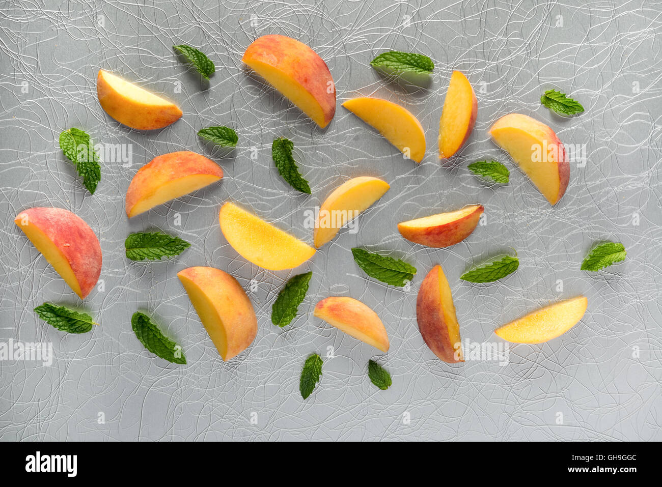 Ripe juicy slices peach hi-res stock photography and images - Alamy