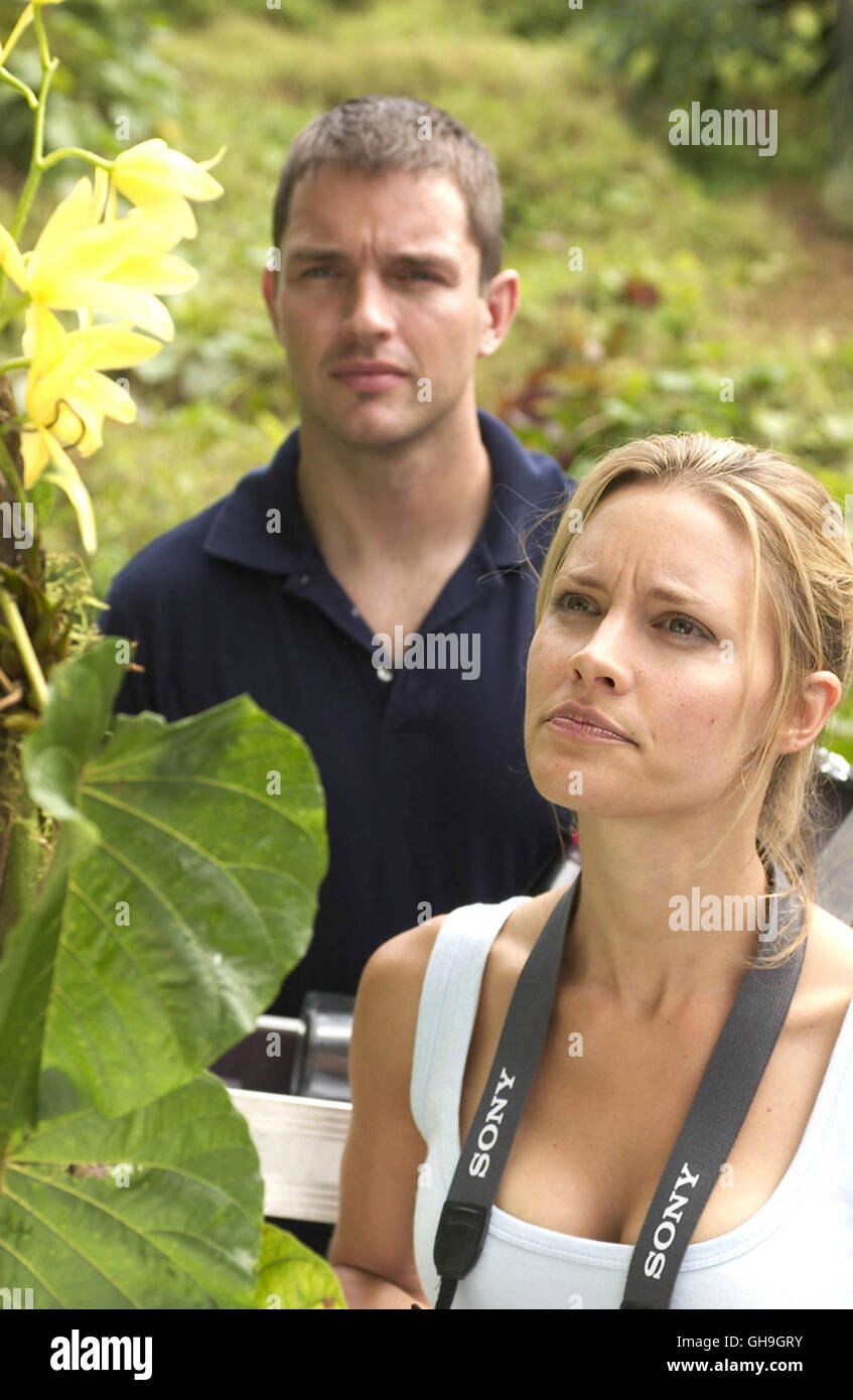 Jack (MATTHEW MARSDEN) und seine Assistentin Sam (KADEE STRICKLAND ...