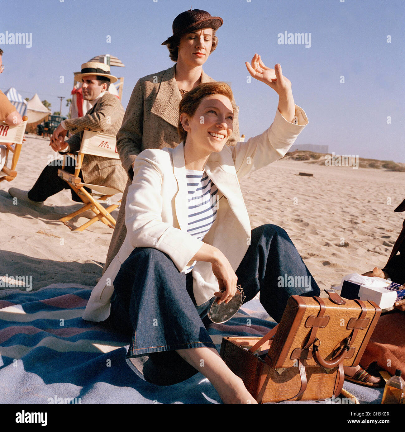 The aviator 2004 cate blanchett hi-res stock photography and images - Alamy