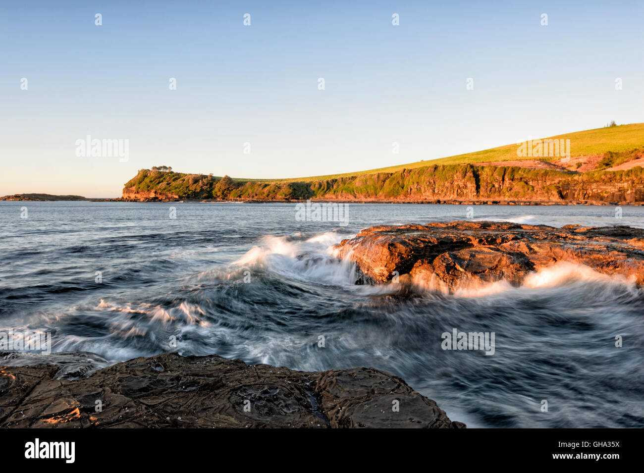 Gerroa headland hi-res stock photography and images - Alamy