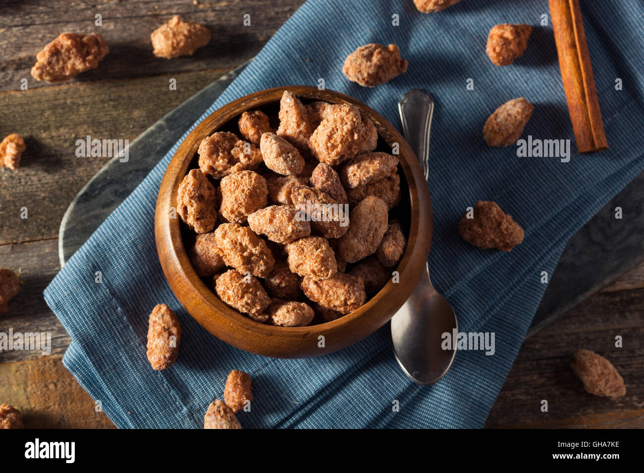 Sugar coated almonds hi-res stock photography and images - Alamy
