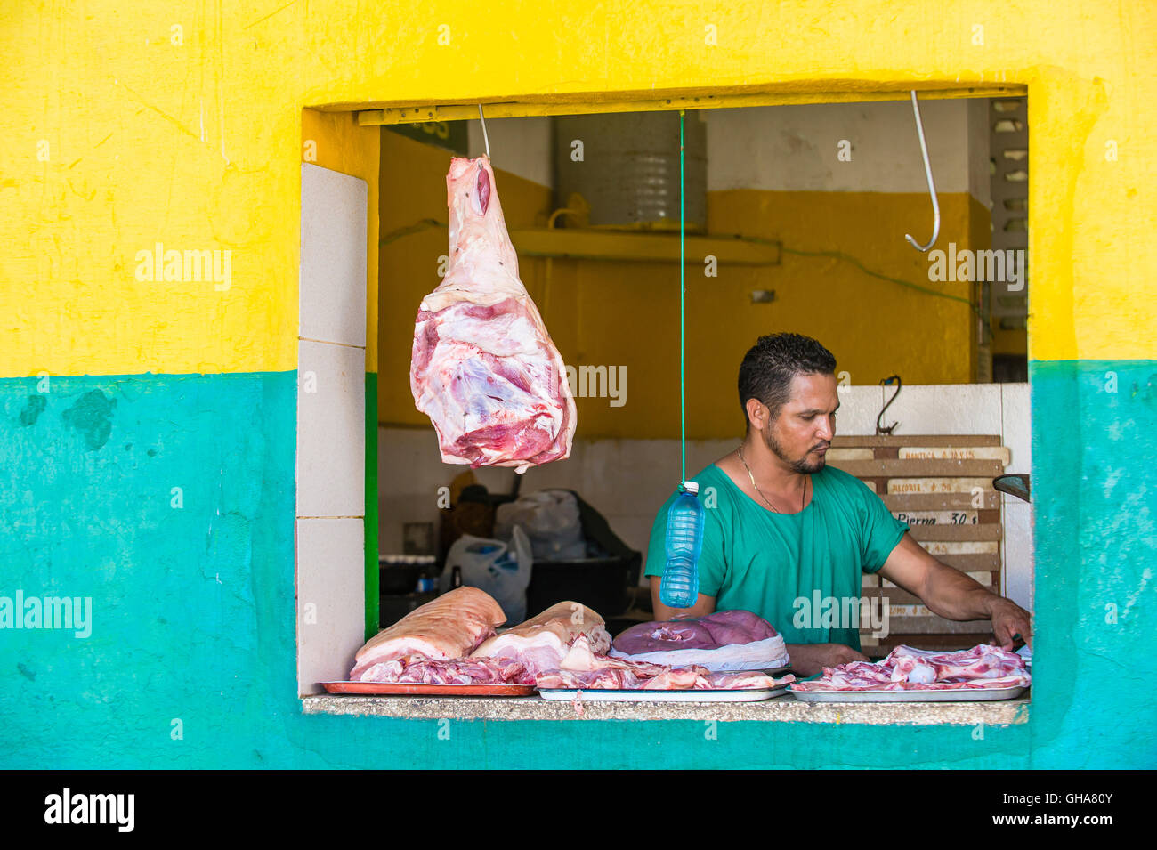 Meat seller hi-res stock photography and images - Alamy