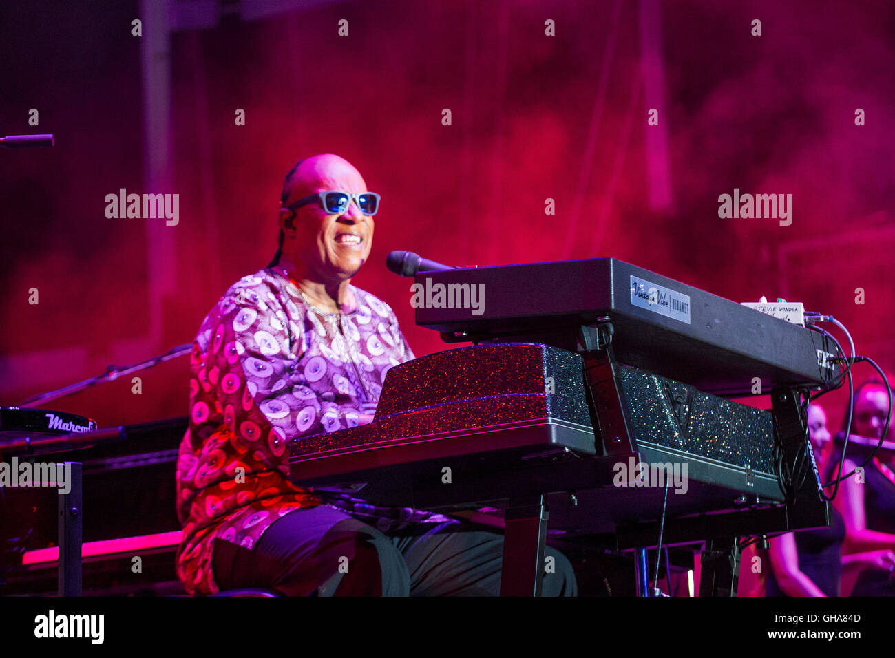 Stevie wonder hi-res stock photography and images - Alamy