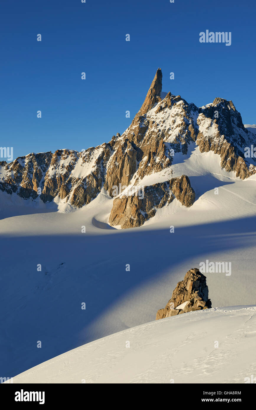 geography / travel, France, Dent du Geant (4013 m), Mont-Blanc range ...