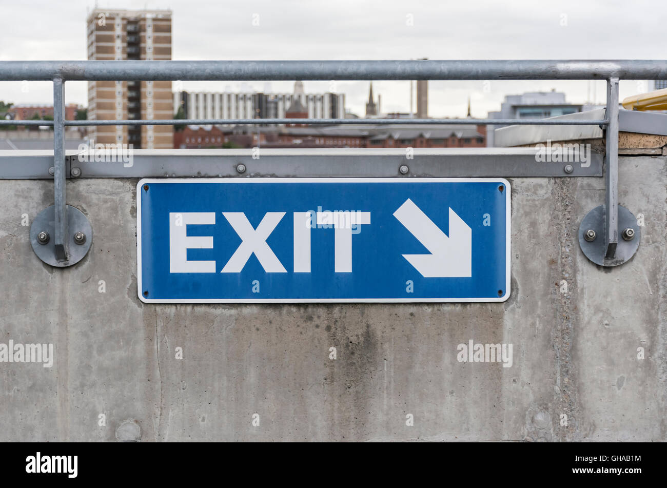 Generic signage hi-res stock photography and images - Alamy