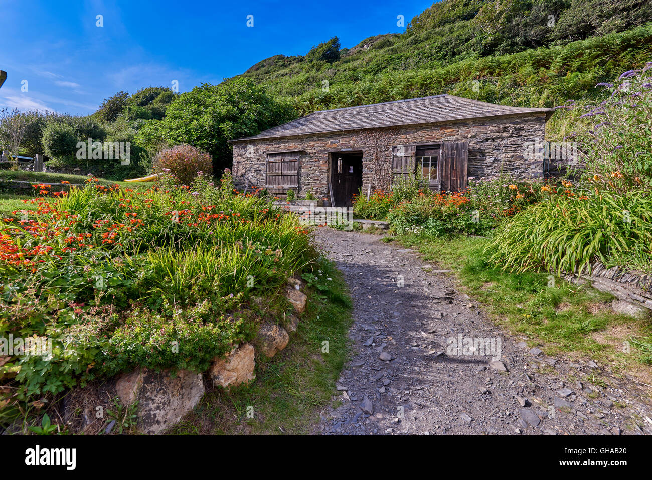 Boscastle is a village and fishing port on the north coast of Cornwall ...