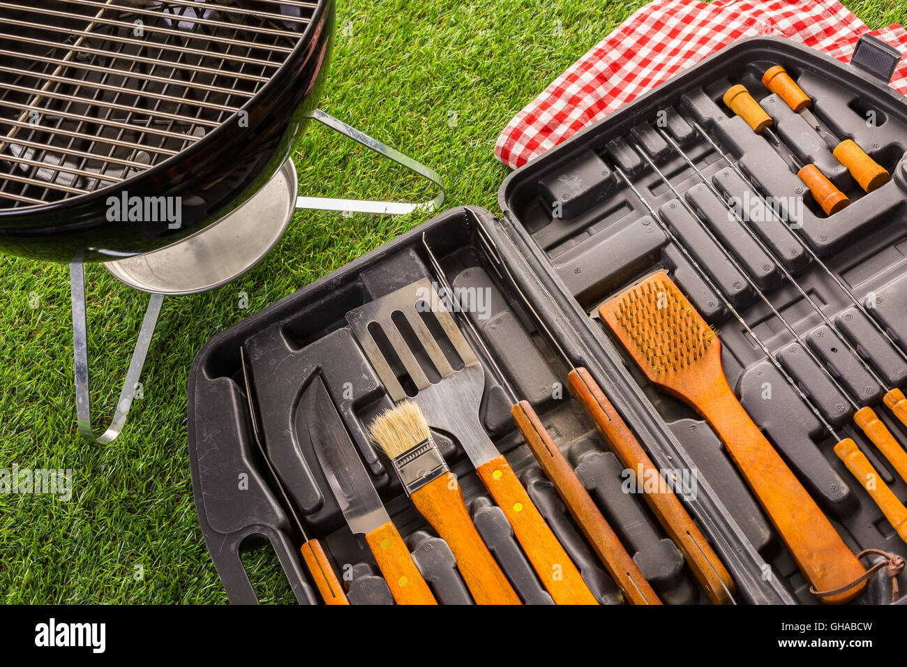 Stainless steel barbecue cooking set with wood handles Stock Photo - Alamy