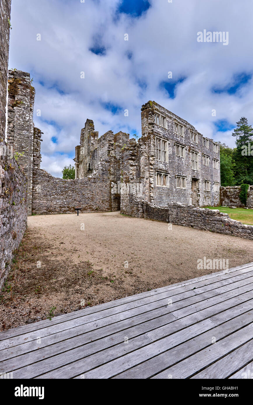 Berry Pomeroy Castle, a Tudor mansion within the walls of an earlier ...