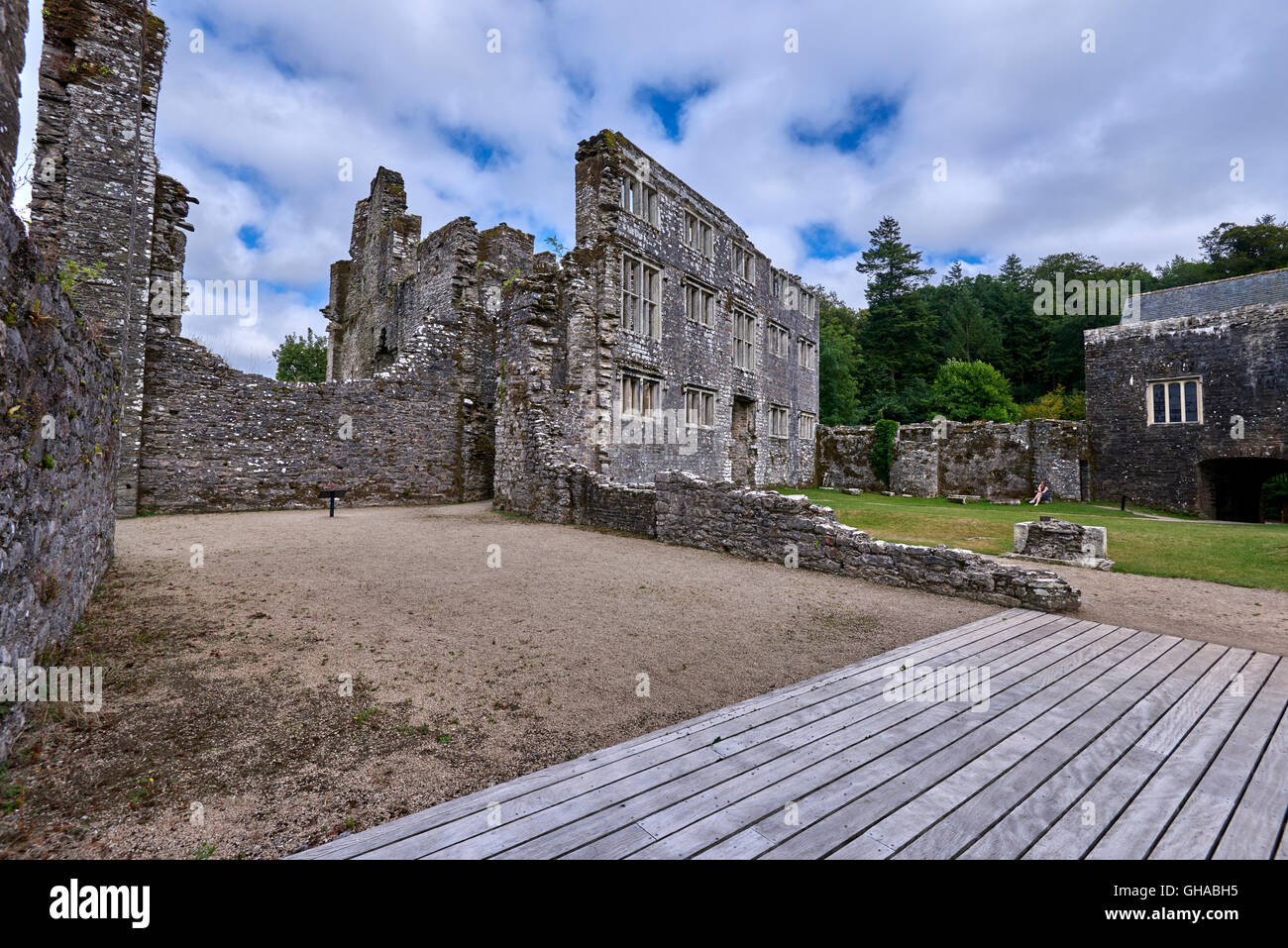 Berry Pomeroy Castle, a Tudor mansion within the walls of an earlier ...