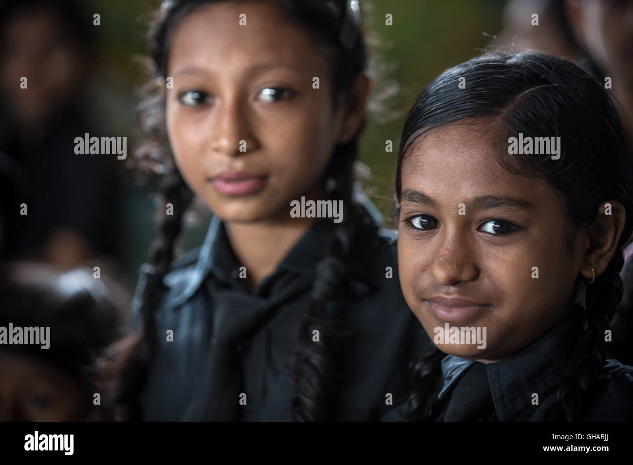 Young students from a school in Dhaka - Bangladesh Stock Photo - Alamy