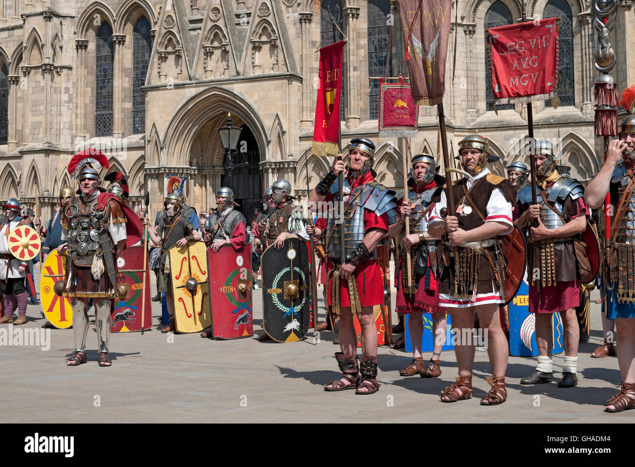 Roman legion banner hi-res stock photography and images - Alamy