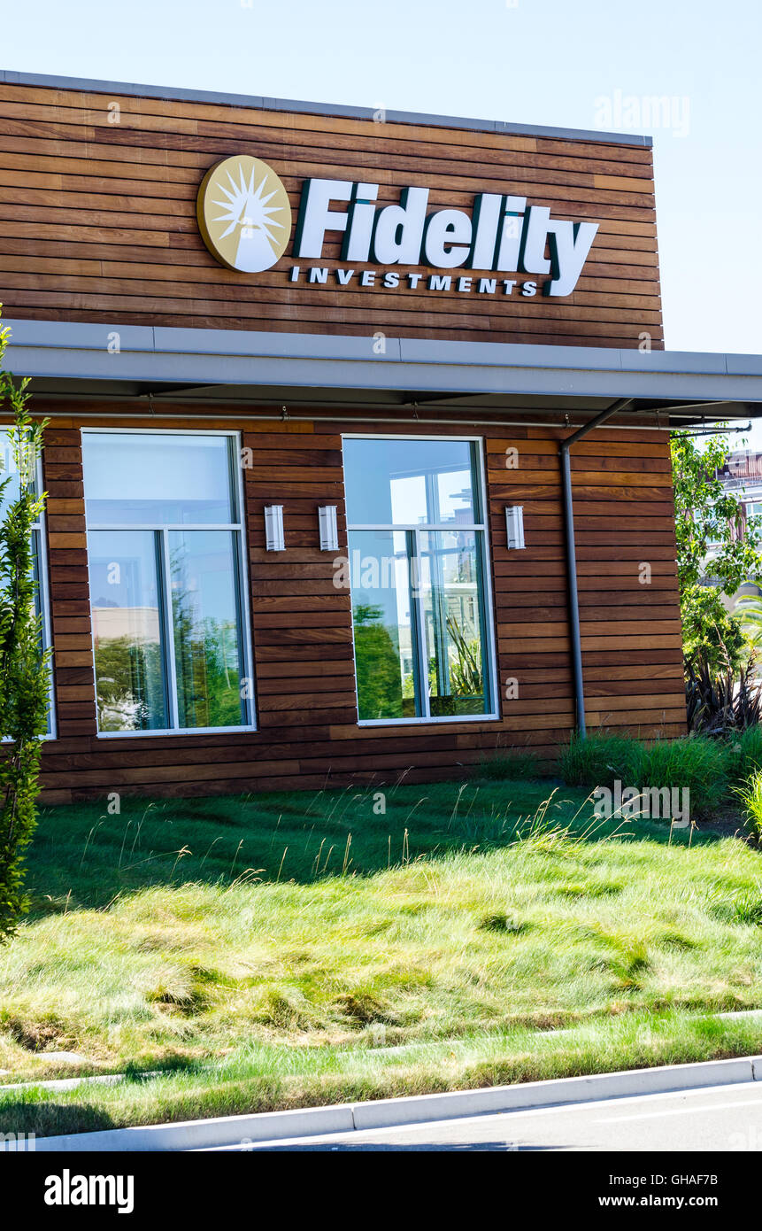 Fidelity investments hi-res stock photography and images - Alamy