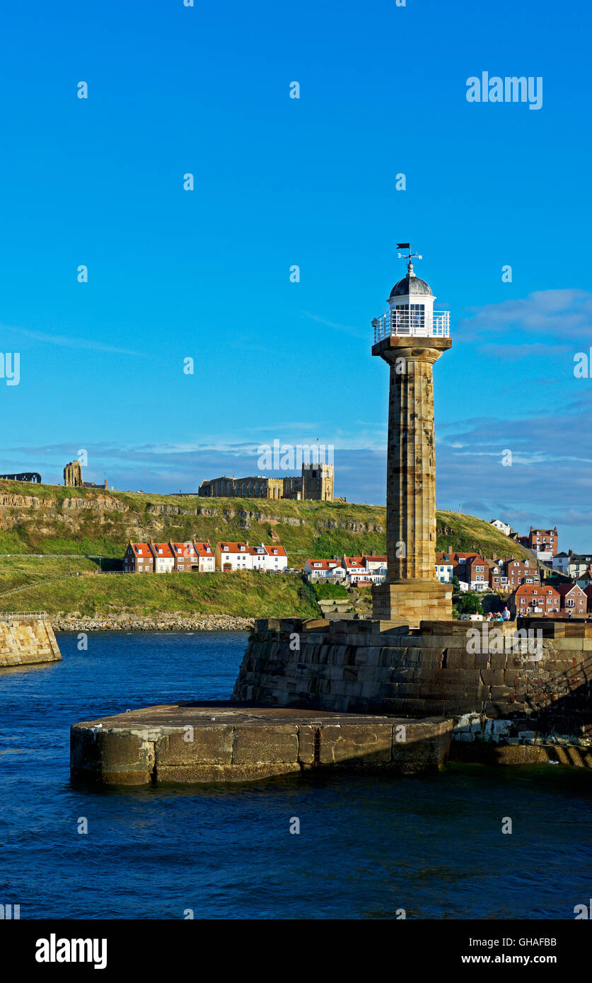 The lighthouse and pier, Whitby, North Yorkshire, England UK Stock ...