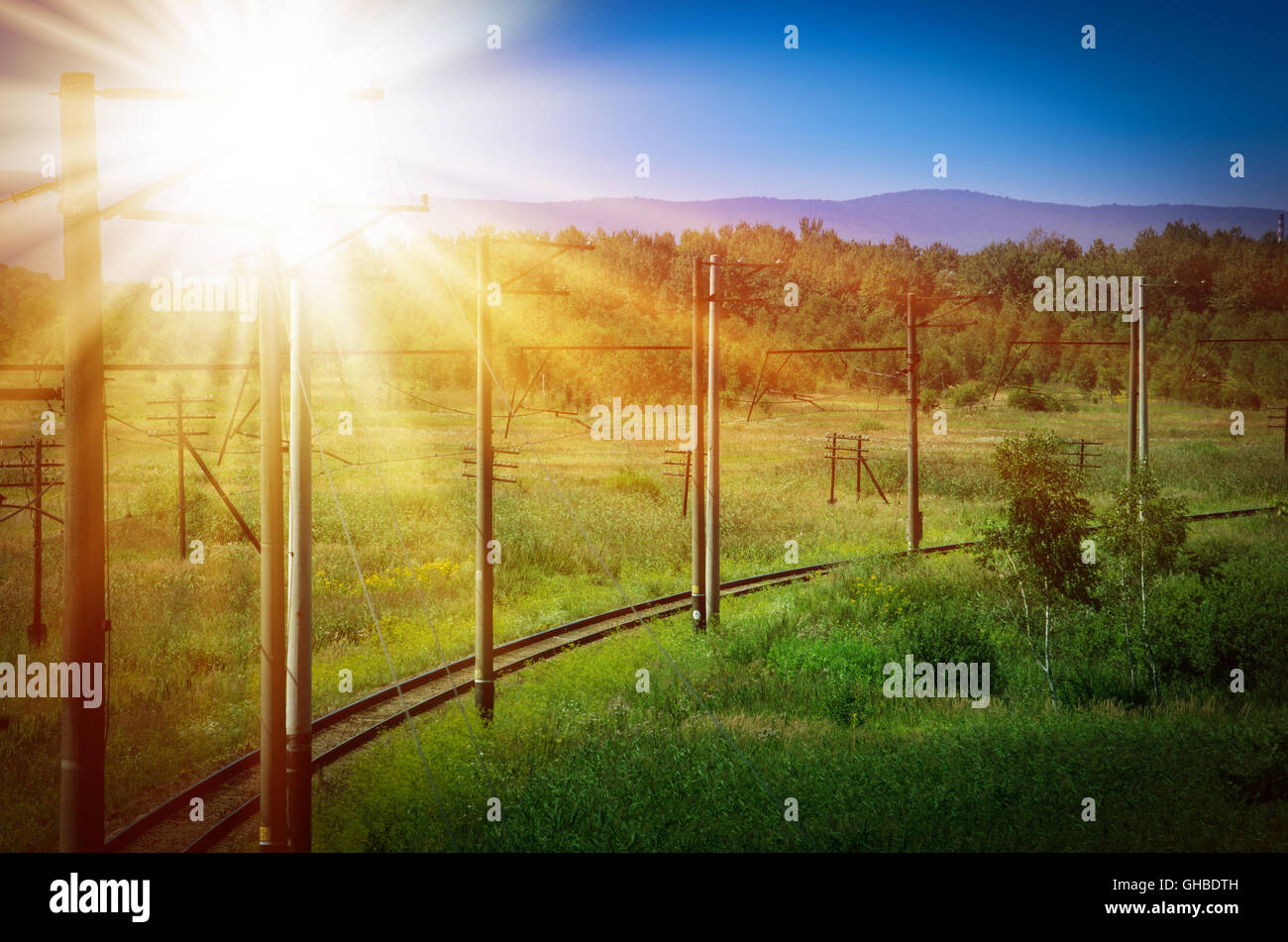 Curved Railroad Track Stock Photo - Alamy