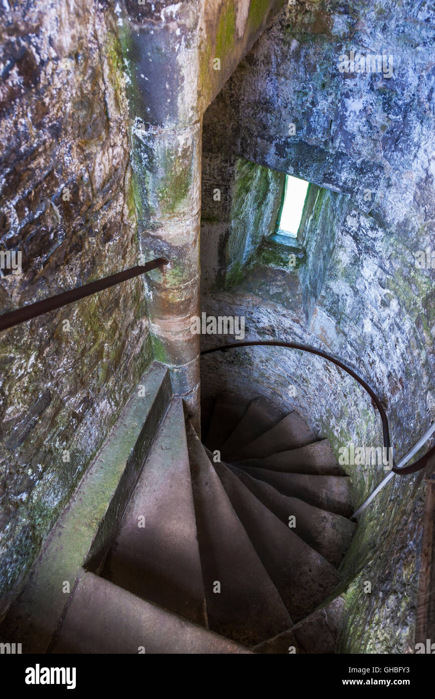 Spiral staircase castle hi-res stock photography and images - Alamy