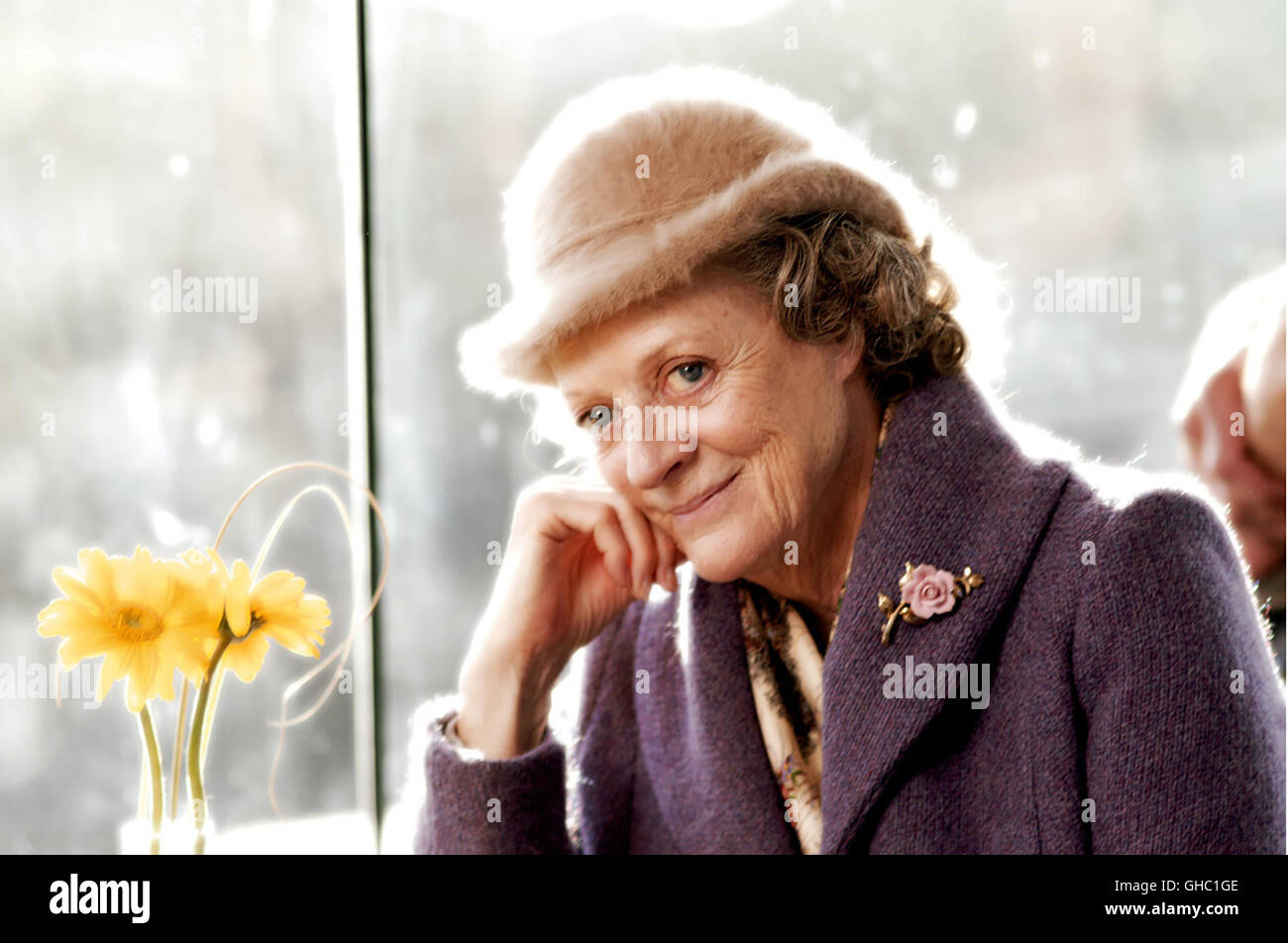 MORD IM PFARRHAUS Keeping Mum UK 2005 Niall Johnson Haushälterin Grace ...