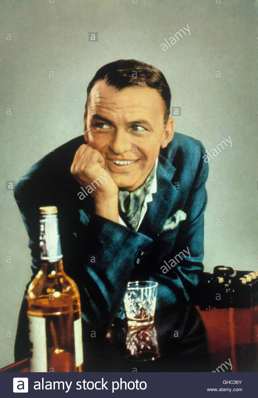 Actor Frank Sinatra Stock Photos & Actor Frank Sinatra Stock Images - Alamy