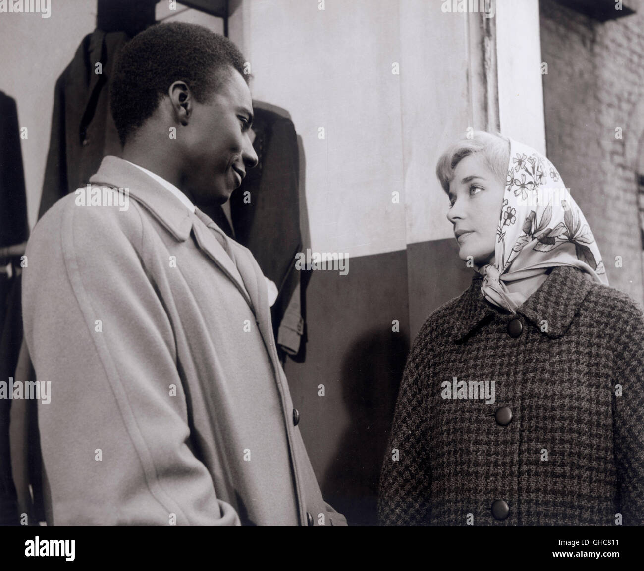 FLAME IN THE STREETS UK 1961 Roy Ward Baker Peter Lincoln (JOHNNY SEKKA ...