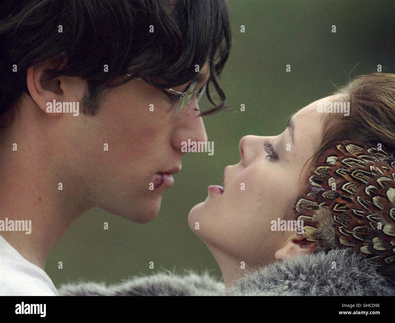 BRICK USA 2006 Rian Johnson JOSEPH GORDON-LEVITT (Brendan), NORAH ...