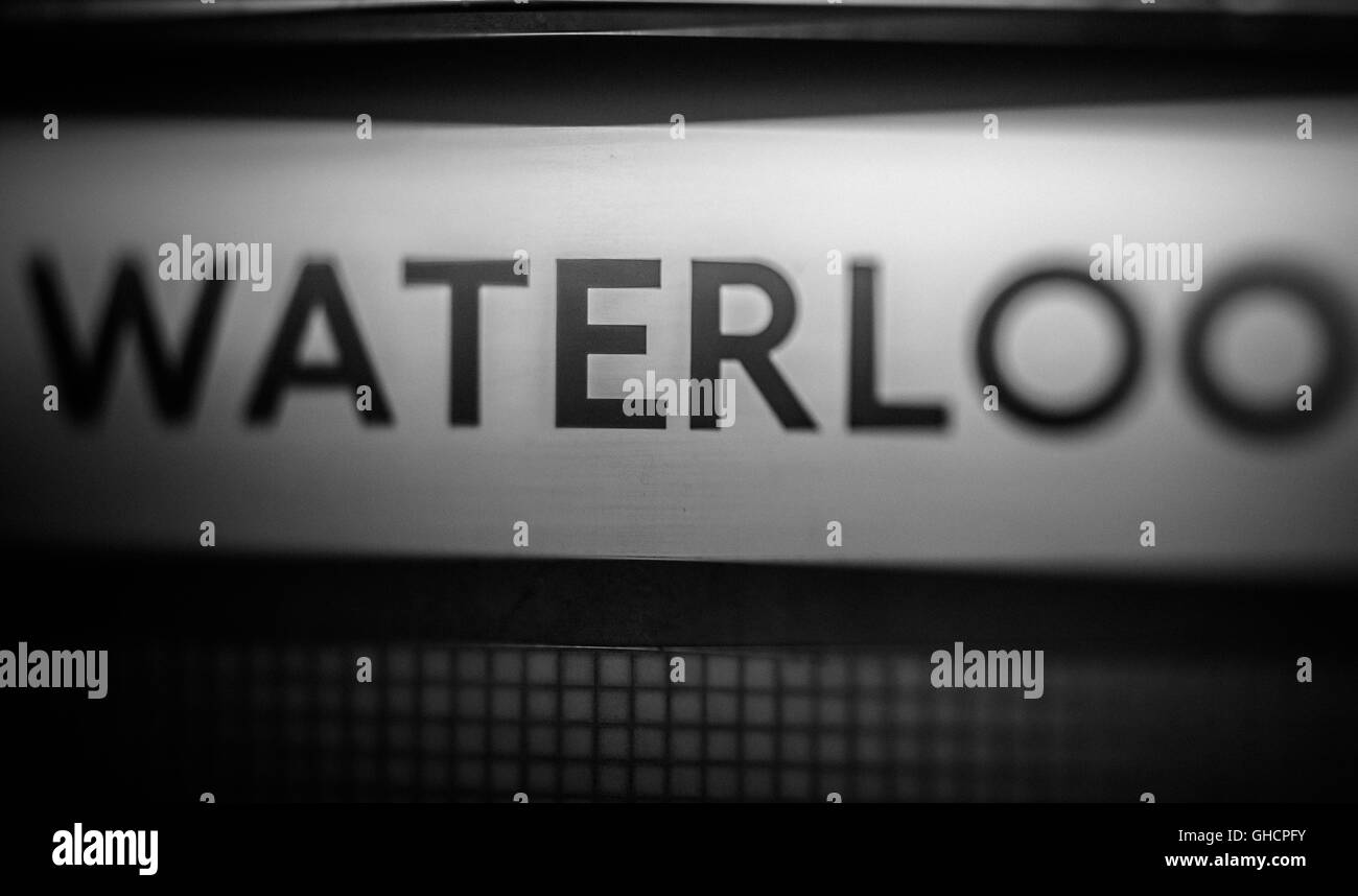 Waterloo sign Black and White Stock Photos & Images - Alamy