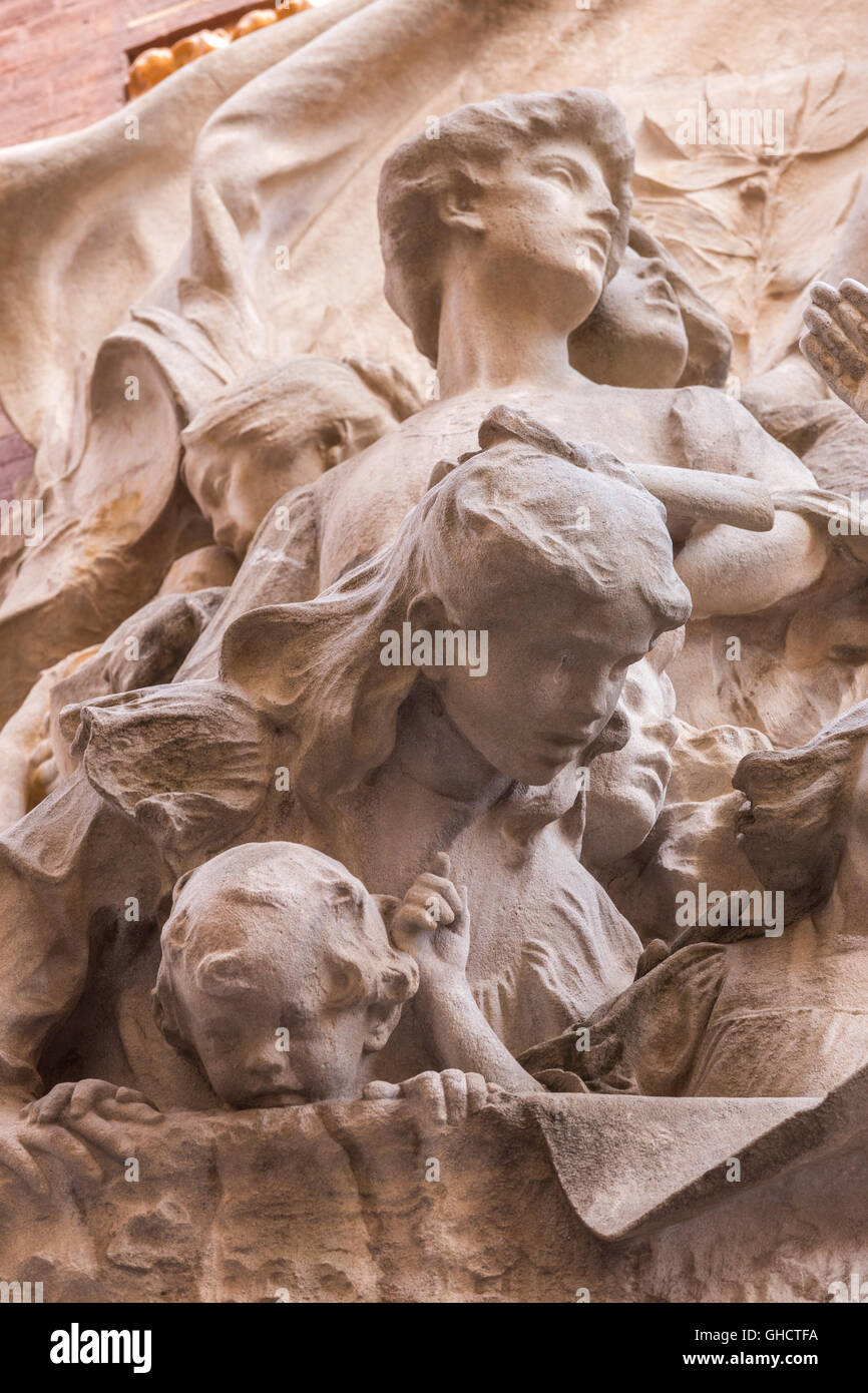 The catalan song detail hi-res stock photography and images - Alamy