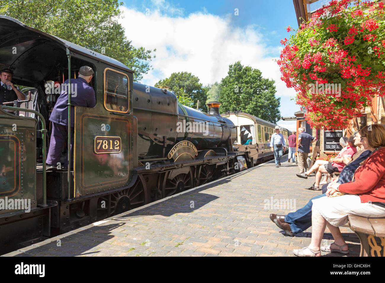 Severn valley hi-res stock photography and images - Alamy