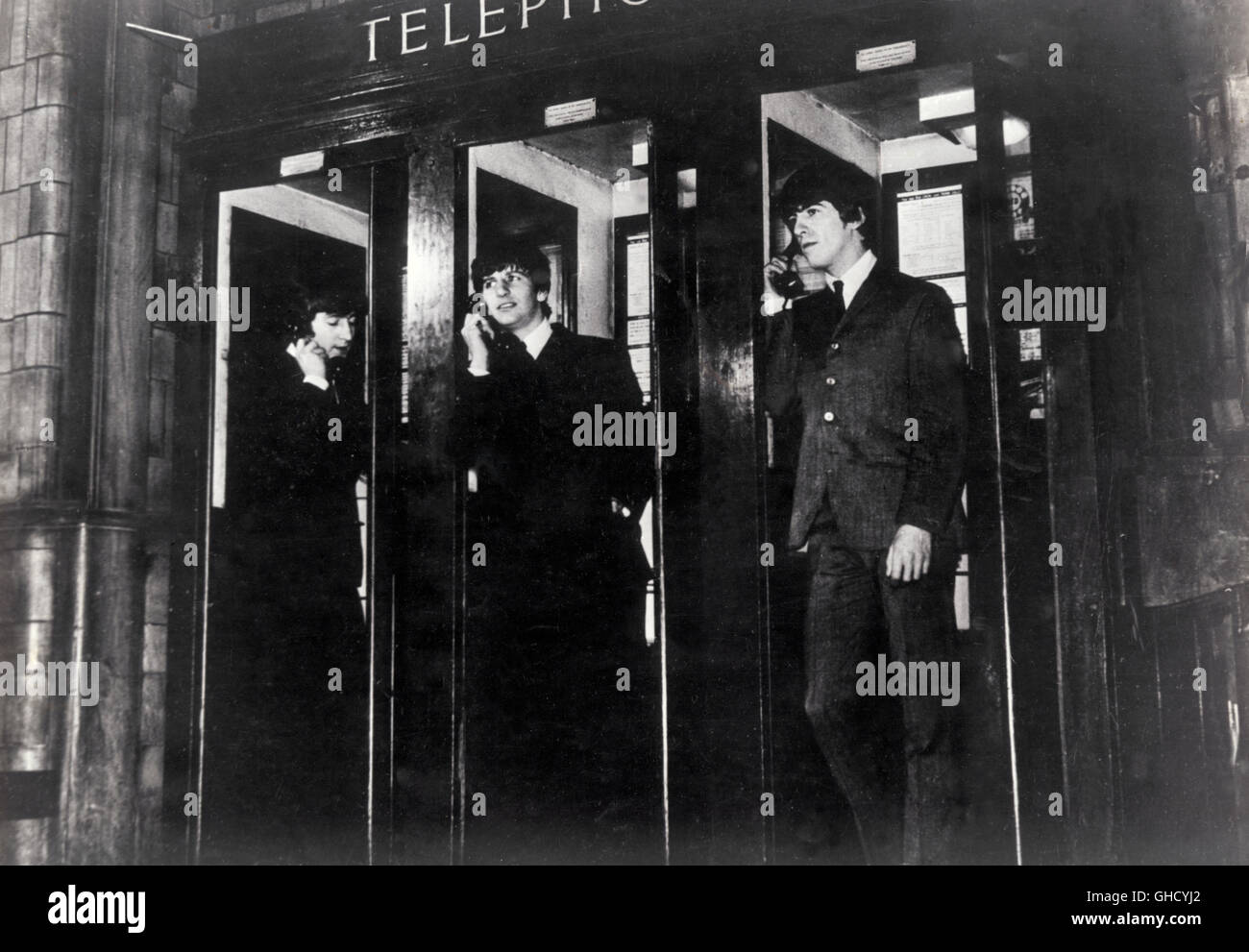 Richard lester george harrison hi-res stock photography and images - Alamy