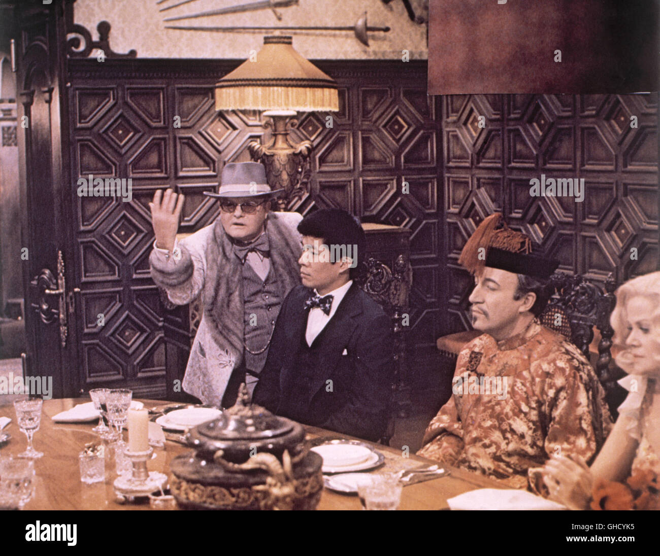 MURDER BY DEATH USA 1976 Robert Moore Lionel Twain (TRUMAN CAPOTE ...