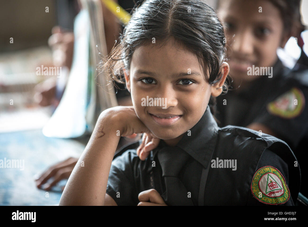 Young students in a school in Dhaka - Bangladesh Stock Photo - Alamy