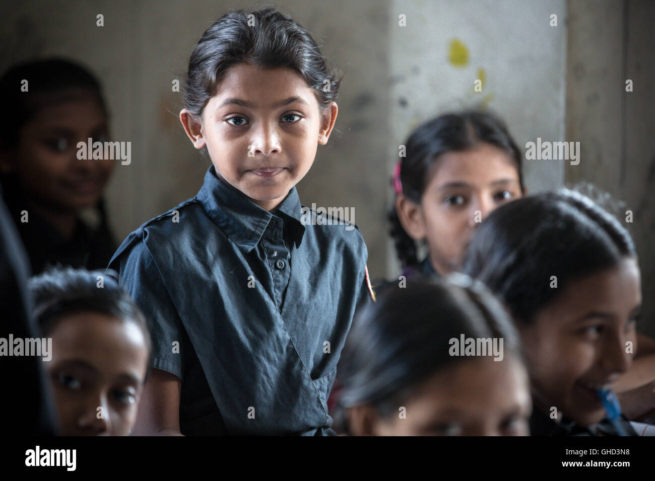 Young students in a school in Dhaka - Bangladesh Stock Photo - Alamy