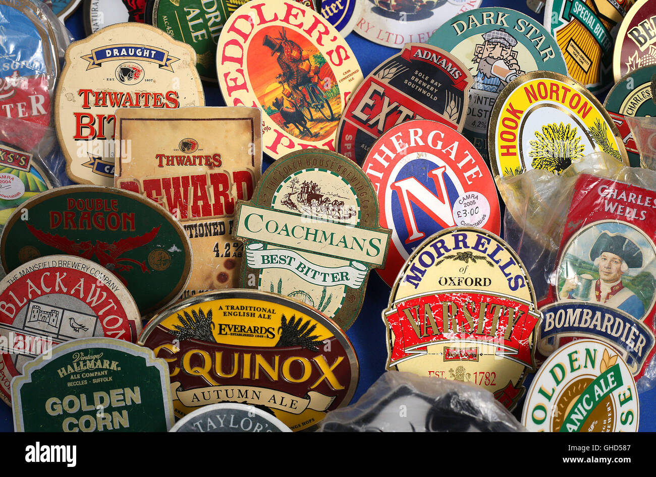 Pump clips hi-res stock photography and images - Alamy