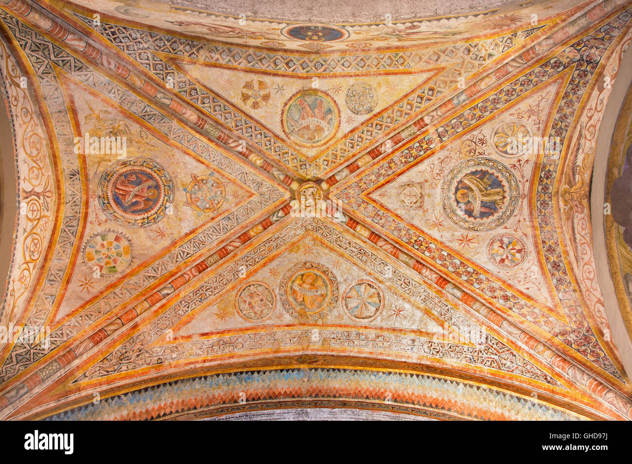 Gothic architecture in italy hi-res stock photography and images - Alamy