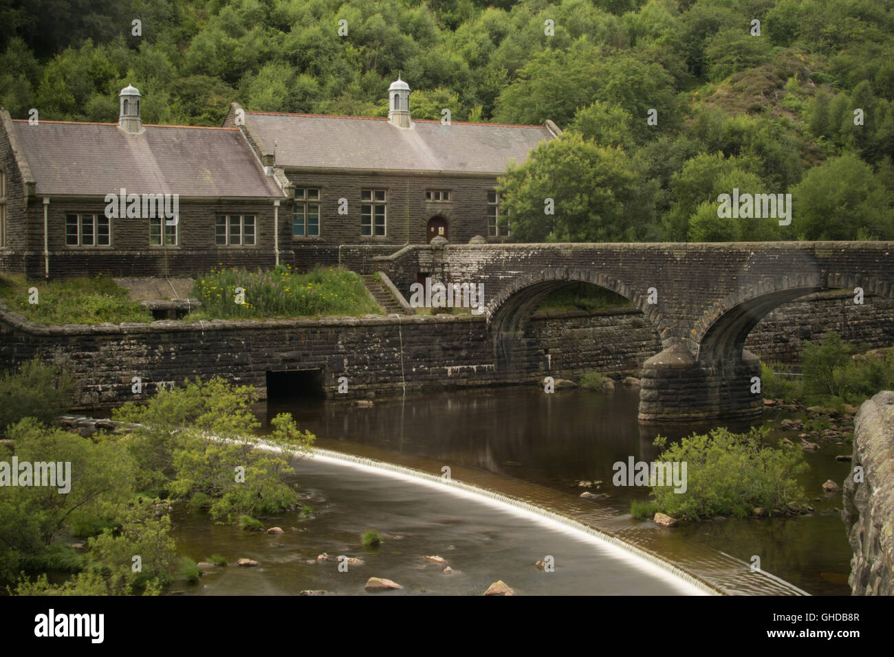 Elan building hi-res stock photography and images - Alamy